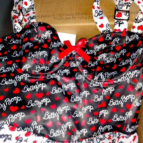 Betty Boop | Tops | Betty Boop Black And Red Heart Print Corset Top ...